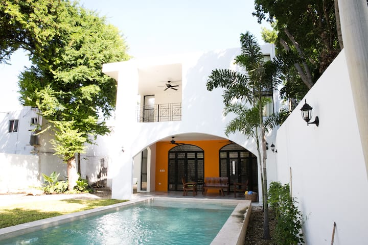 Casa Reposada Merida - Spacious And Relaxing - Mérida