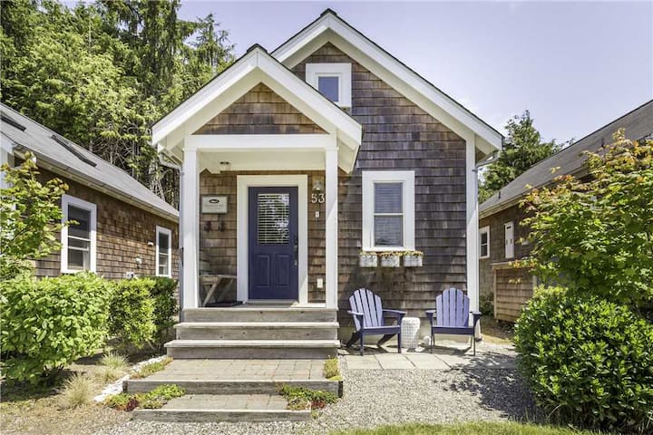 Seabrook 2 Bedroom Cottage With Hot Tub, Pets Ok - Pacific Beach, WA