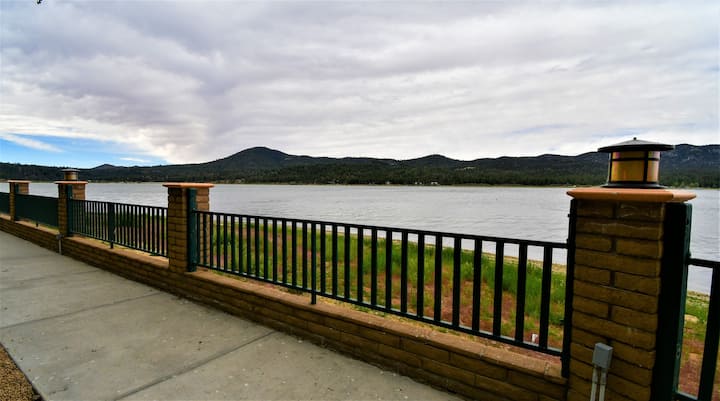 Lagonitalodge1bcondofor4partiallakeviewq+sofabd-ls - Big Bear Lake, CA