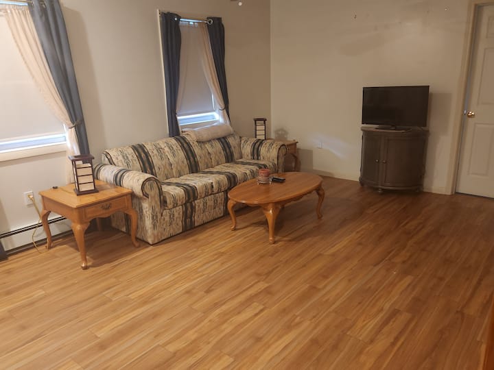 Quiet, Cozy Bedroom In Beautiful Home - Lexington, MA
