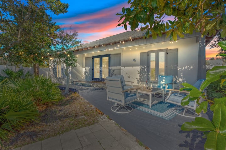 Coastal Cutie ~ Hot Tub! - Panama City Beach, FL