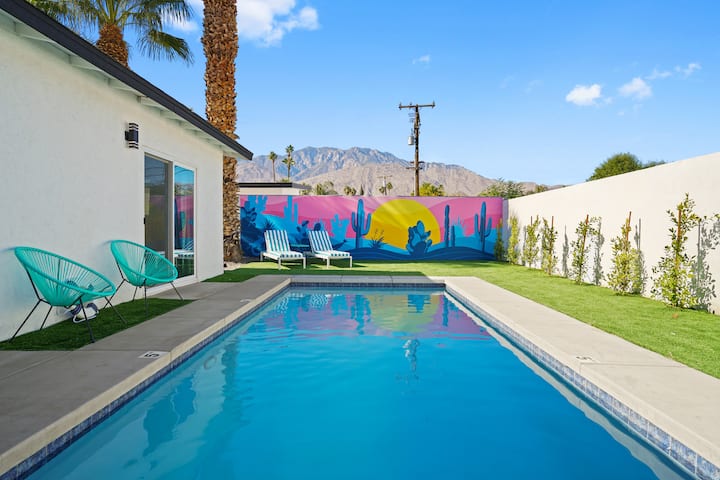 Le Soleil: Sun-bathed Modern Home, Heated Pool/spa - Cathedral City, CA