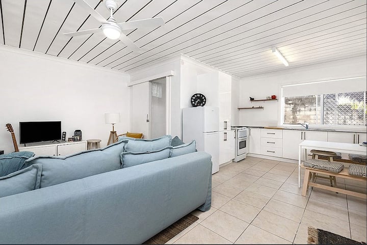 Cooly Coastal Escape - Coolangatta