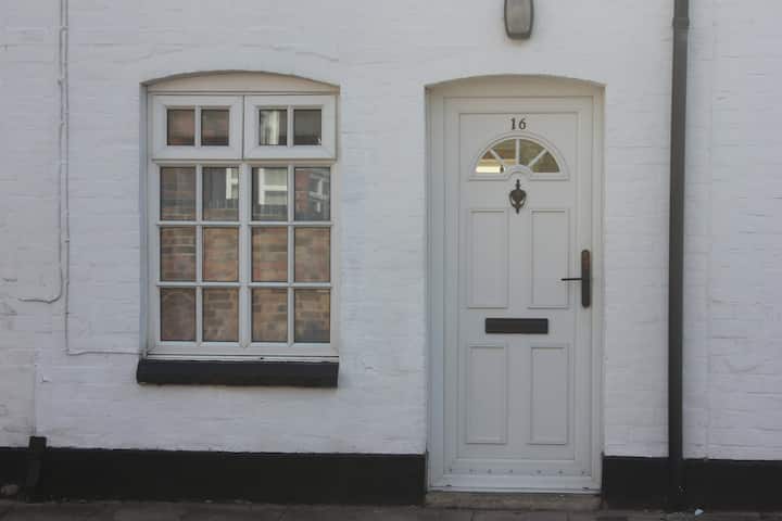 Cosy 2-bed Cottage In Old Town, Stratford - Stratford-upon-Avon