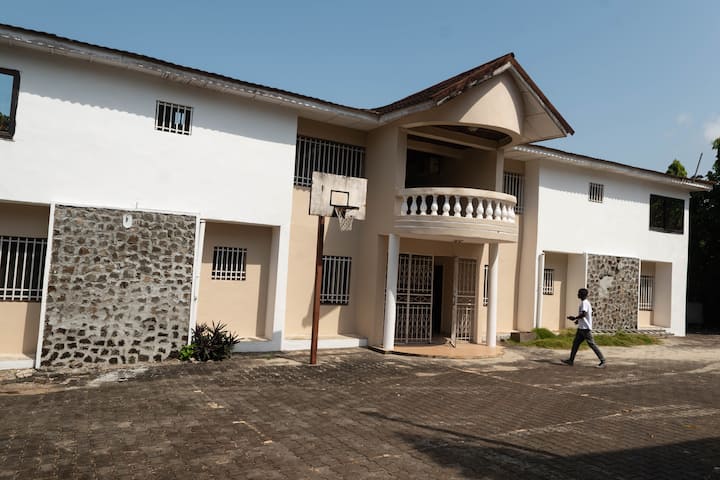 Serene 2-bedroom Flat Ocean View | Binti Estate - Freetown