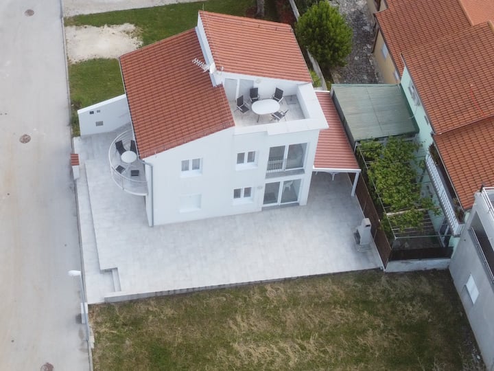 Strandvilla Medulin - 1. Reihe Am Badestrand - Ližnjan