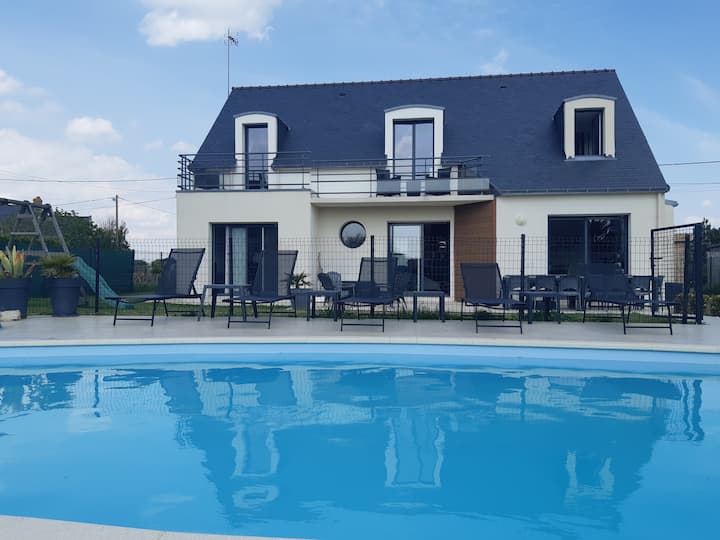 Villa Avec Piscine Chauffée à 300m De La Mer - Penmarch