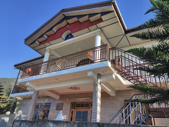 Luxurious Bungalow W/ Wi-fi + Private Bathroom - Bir