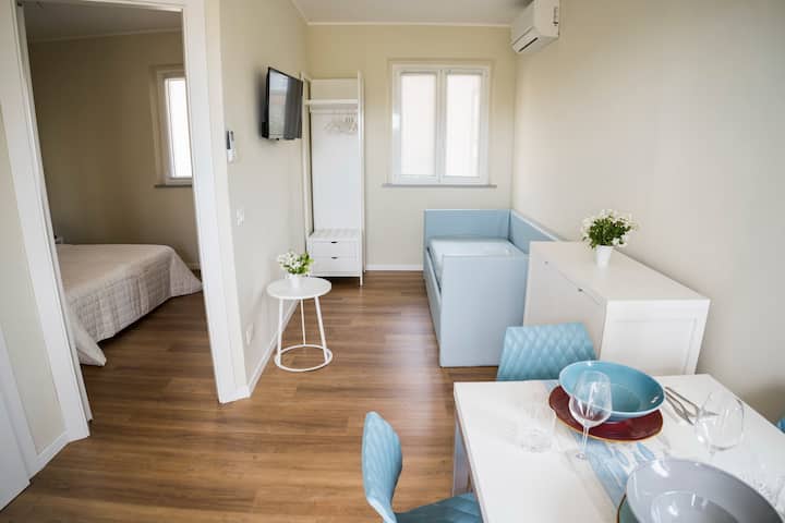 Incantevole Appartamento N.9 Con Balco. Vista Mare - 