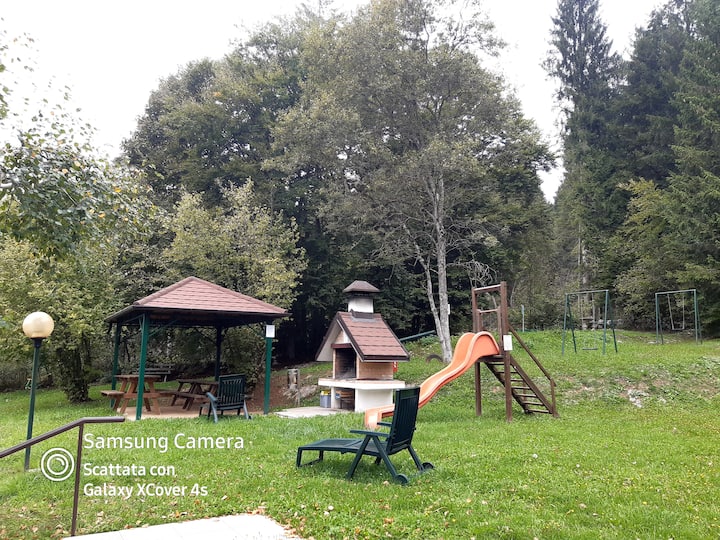 Accogliente Confortevole Mansarda Accanto Al Bosco - Asiago