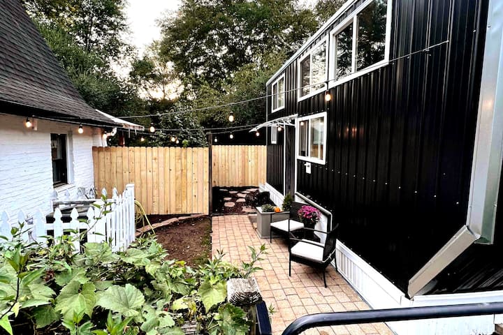 3 Best Airbnb Tiny Houses Near Chicago, Illinois - Updated 2025 | Trip101