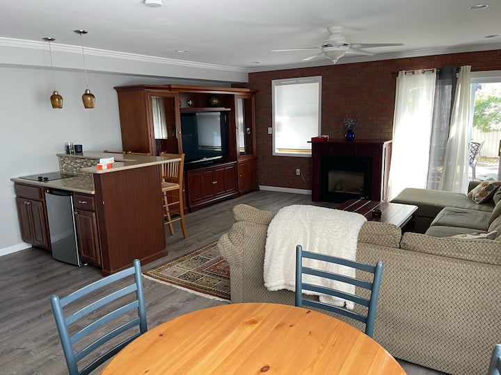 Amazing 7 Bed/5 Bath Townhouse Steps To Nyc Views - 