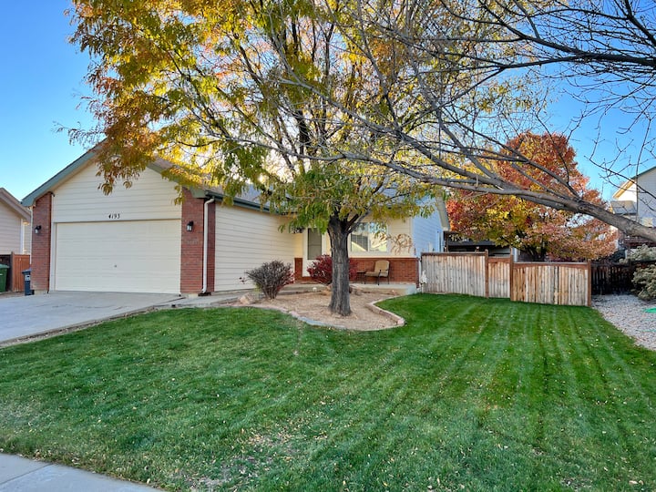 Foothills Bungalow - Loveland, CO