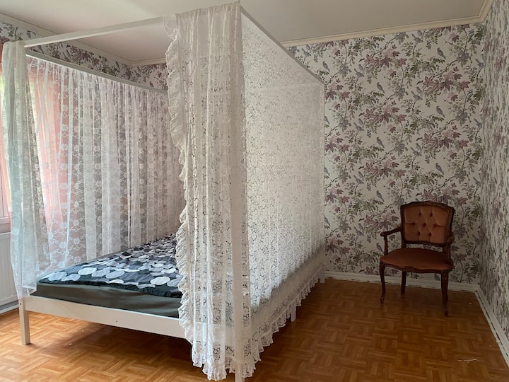 Tunnelmallinen Asunto Lähellä Rantaa Ja Keskustaa - Kotka