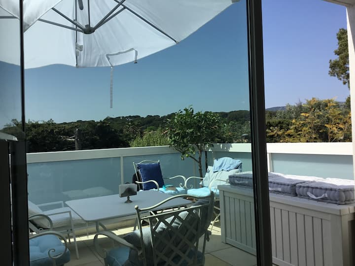 Beau Studio Avec Place De Parking Privée - La Ciotat