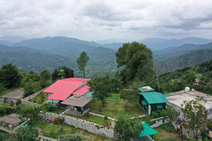 Hilltop Farmhouse In Mukteshwar-apple Orchard - Mukteshwar