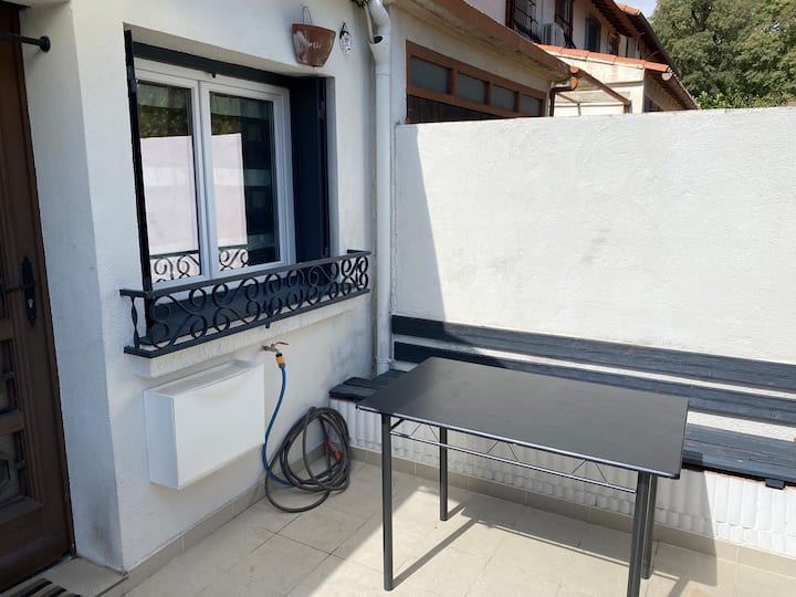 Maison Avec Terrasse Et Parking Gratuit - Marsilya