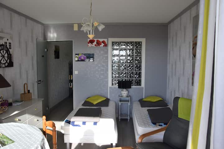 Joli Studio Dans Résidence Sécurisée - Bagnoles-de-l'Orne