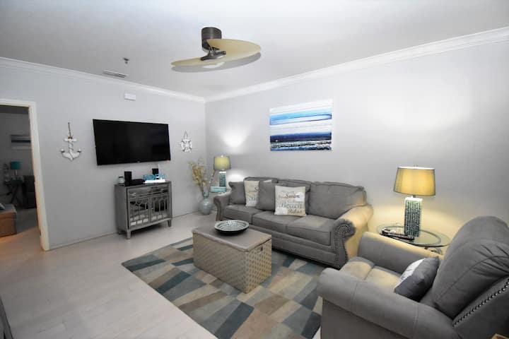 Calm Seas 1 Bedroom 1 Bath Las Puertas 105 - South Padre Island