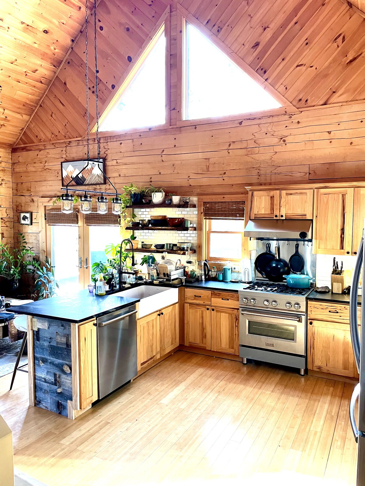 Catawba Falls Cabin - Renovated w/Sauna - Cabins for Rent in Old Fort ...
