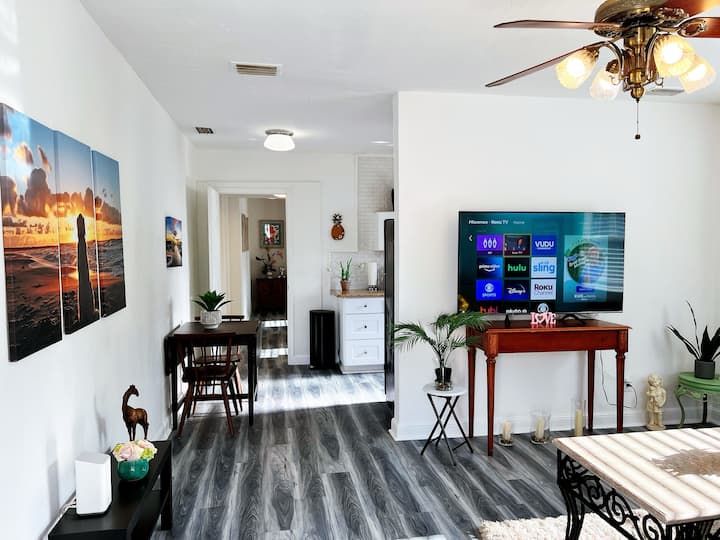 Beautiful 1 Bedroom/free Parking/pet Friendly - Jacksonville