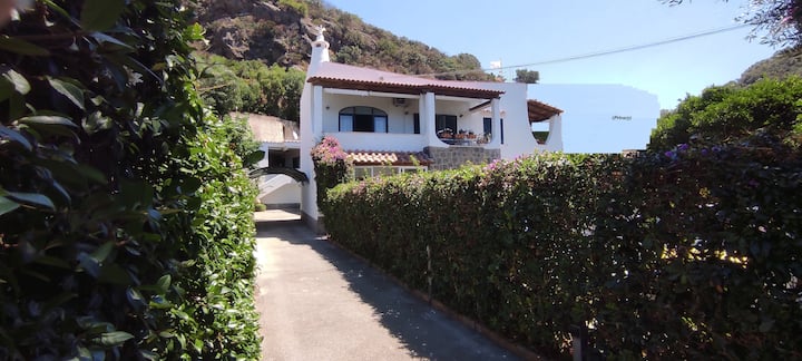 Capercia Home A 3 Minuti Dai Giardini La Mortella - Forio