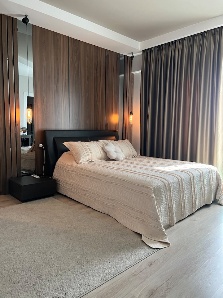 Adana’da Göl Manzaralı 4+1 Ultra Lüks Daire - Adana