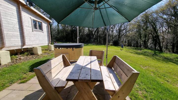 Acorn Lodge
Hilton Wood Holidays - Widemouth Bay