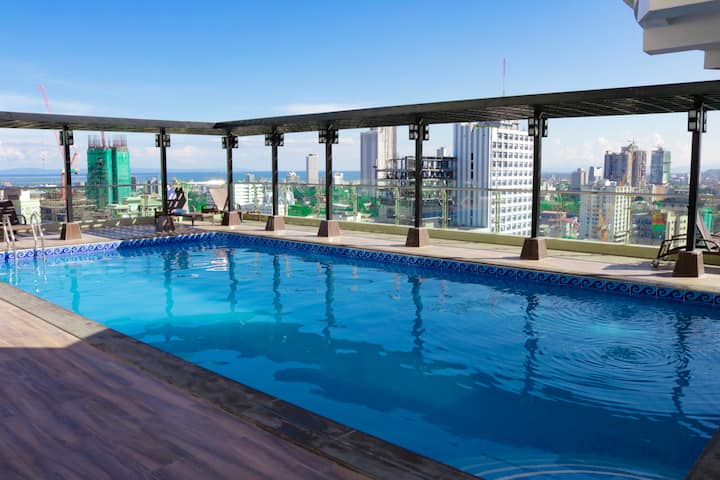 Contemporary Studio Close To Ayala Mall - Cebu City