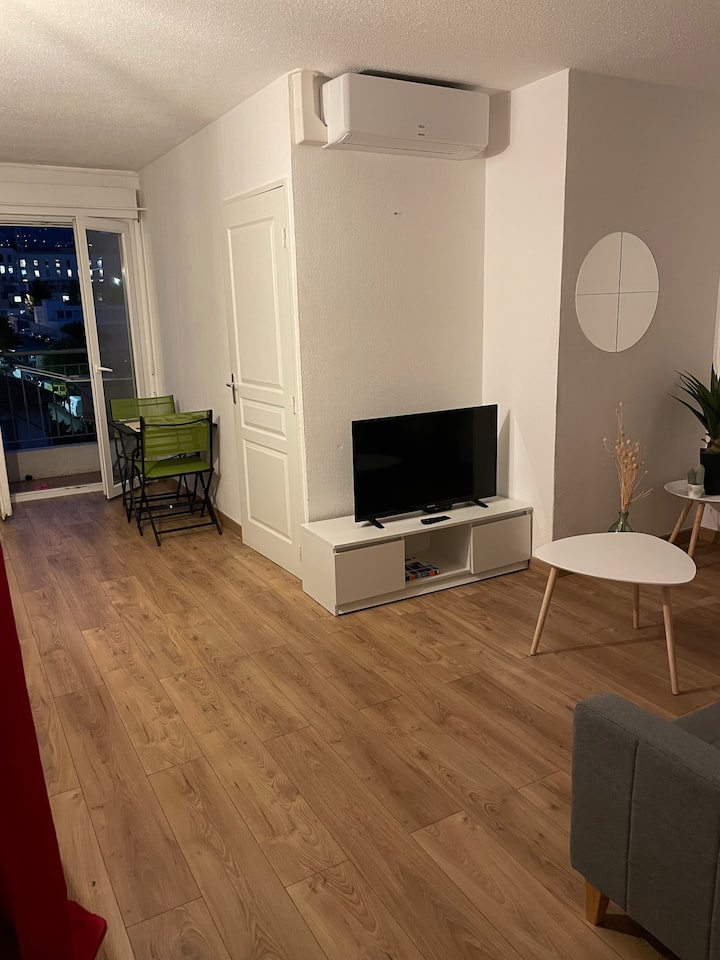 2 Pièces à 15min Du Centre Ville - Niza