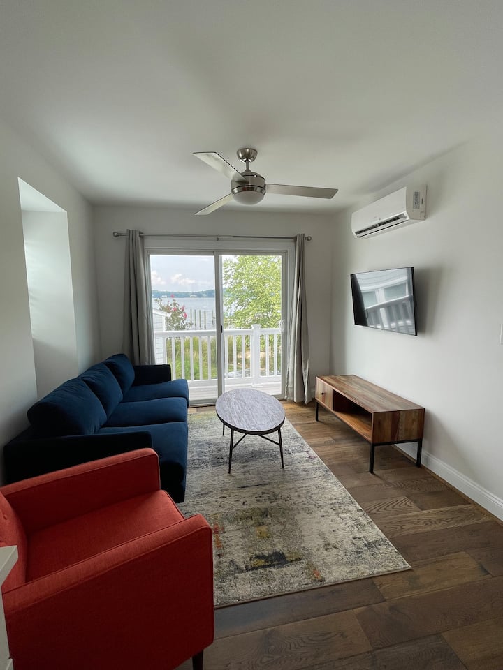 Adorable 1 Br Guest House With Water Views, Deck - Arnold, MD
