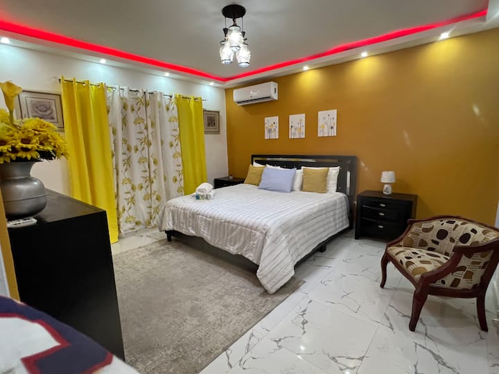Lovely 2 Bedroom Apartment - La Romana