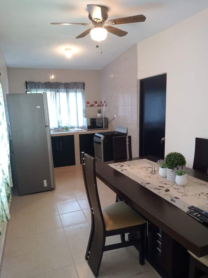 Departamento Tampico. Cómodo & Excelente Ubicación - Tampico