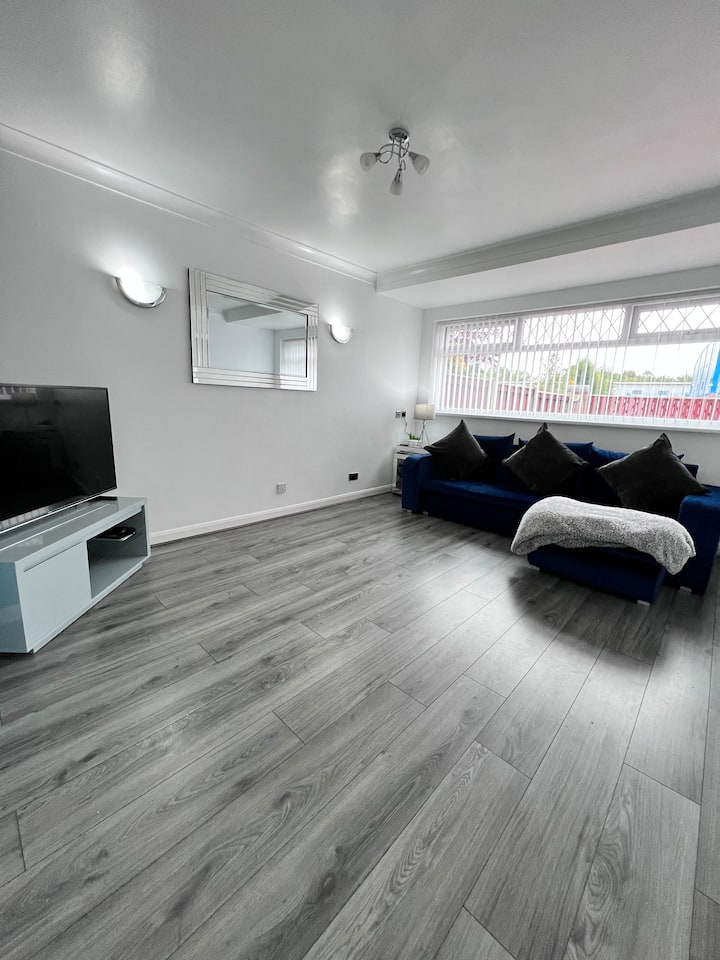 Near Co-op Live, Etihad & City, With Free Parking - Manchester