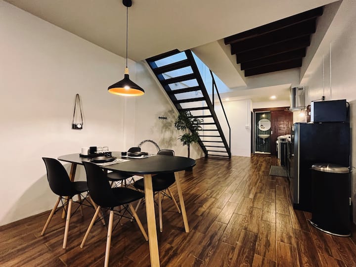 Wlk Old Town 5 Min. Loft Townhouses In Changphuak - Chiang Mai
