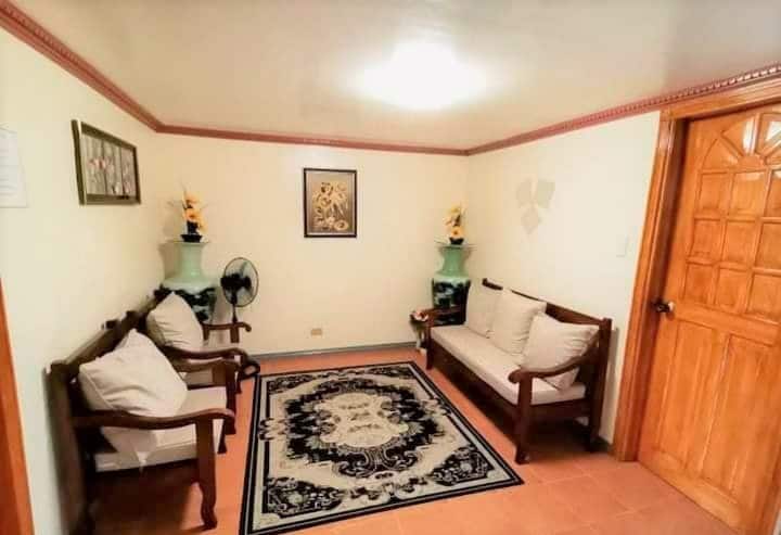 1 Bedroom With All Amenities Of A House 2 - Naga