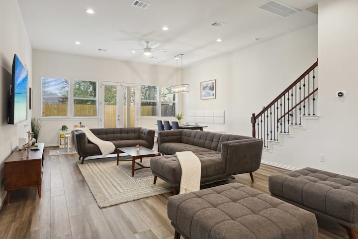 2king Bd Near Nrg Stadium, Med Center & Downtown - アメリカ ヒューストン