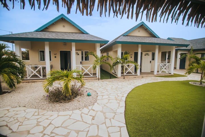 Casita Isabella : Pool, Luxury Concierge Included - Aruba