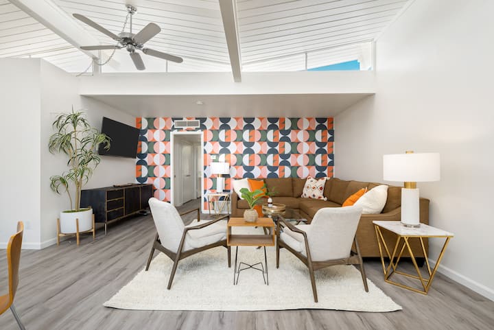 Mid Century Modern Palm Desert - Close To El Paseo - Palm Desert, CA