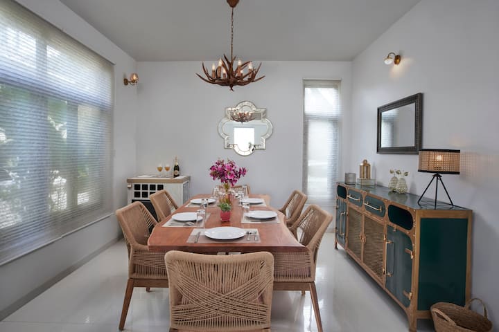 8 Bedrooms Field View Villas Close To The Beach - Goa