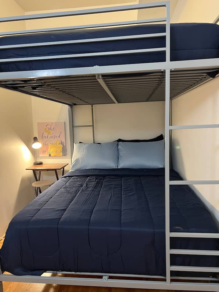 K4-private Bdroom 6min Walk To Wrigley Field - Chicago, IL