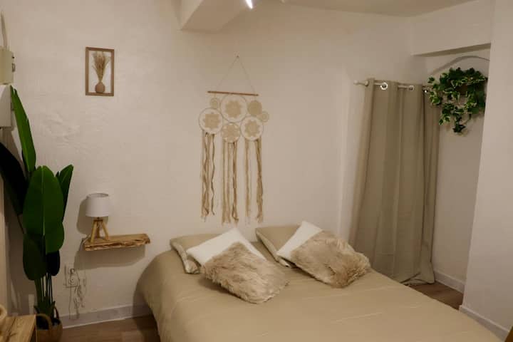 Magnifique Appartement Au Cœur D’avignon - Aviñón