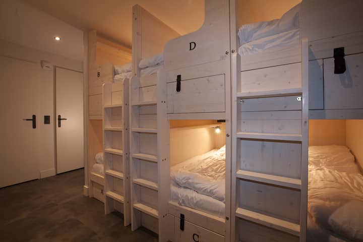 0 Le Maje - Dortoir Mixte De 8 Personnes -