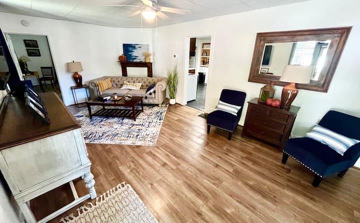 Cozy 3-br 2-bath Cottage Near Highest Point In Ky - Osaka