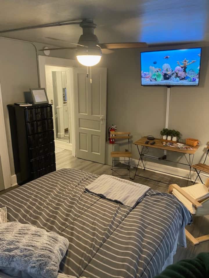 Super Cute Efficiency Apt Near Ohio U. Campus - Athens, OH
