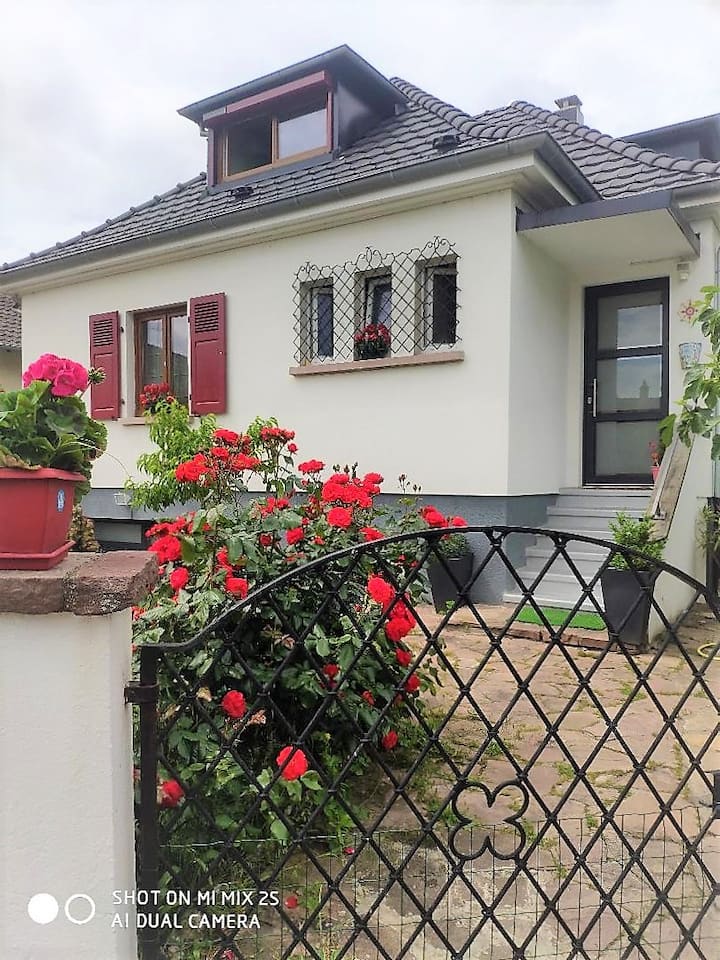 Chambre Privée   Colmar Parking à Vélo - Colmar
