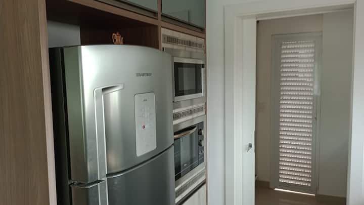 Apt Bem Localizado E Com Perfeita Acomodação. - Blumenau