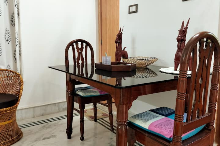 Private Room With Independent Entry, Pvt. Kitchen - Santiniketan