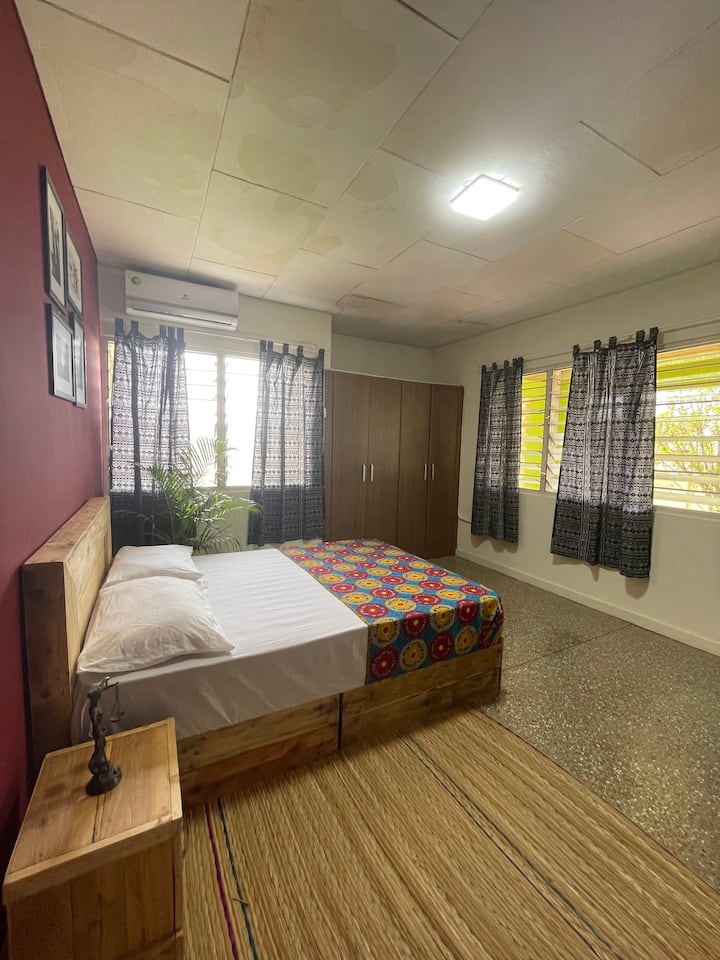 Lovely Private 1 Bedroom & Bathroom In Labadi - 아크라