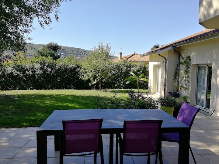Maison Familiale Avec Piscine Proche De Lyon - Rillieux-la-Pape